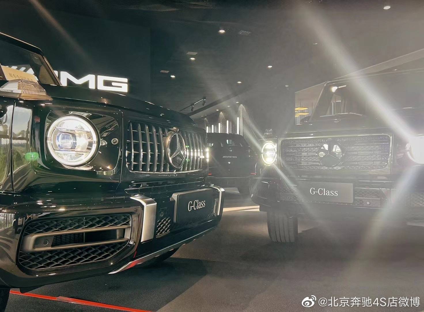 明明可以靠颜值 可偏偏还要靠内涵 北京奔驰4S店G63 G500_搜狐汽车_搜狐网