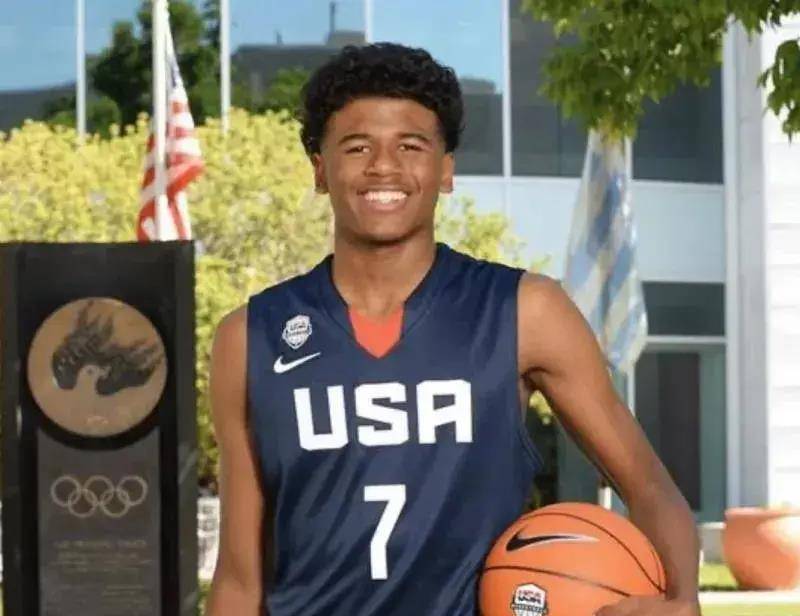 2位天才新秀准状元加盟！NBA专门为他建新球队，厉害炸了！_NBA发展联盟_杰伦_格林