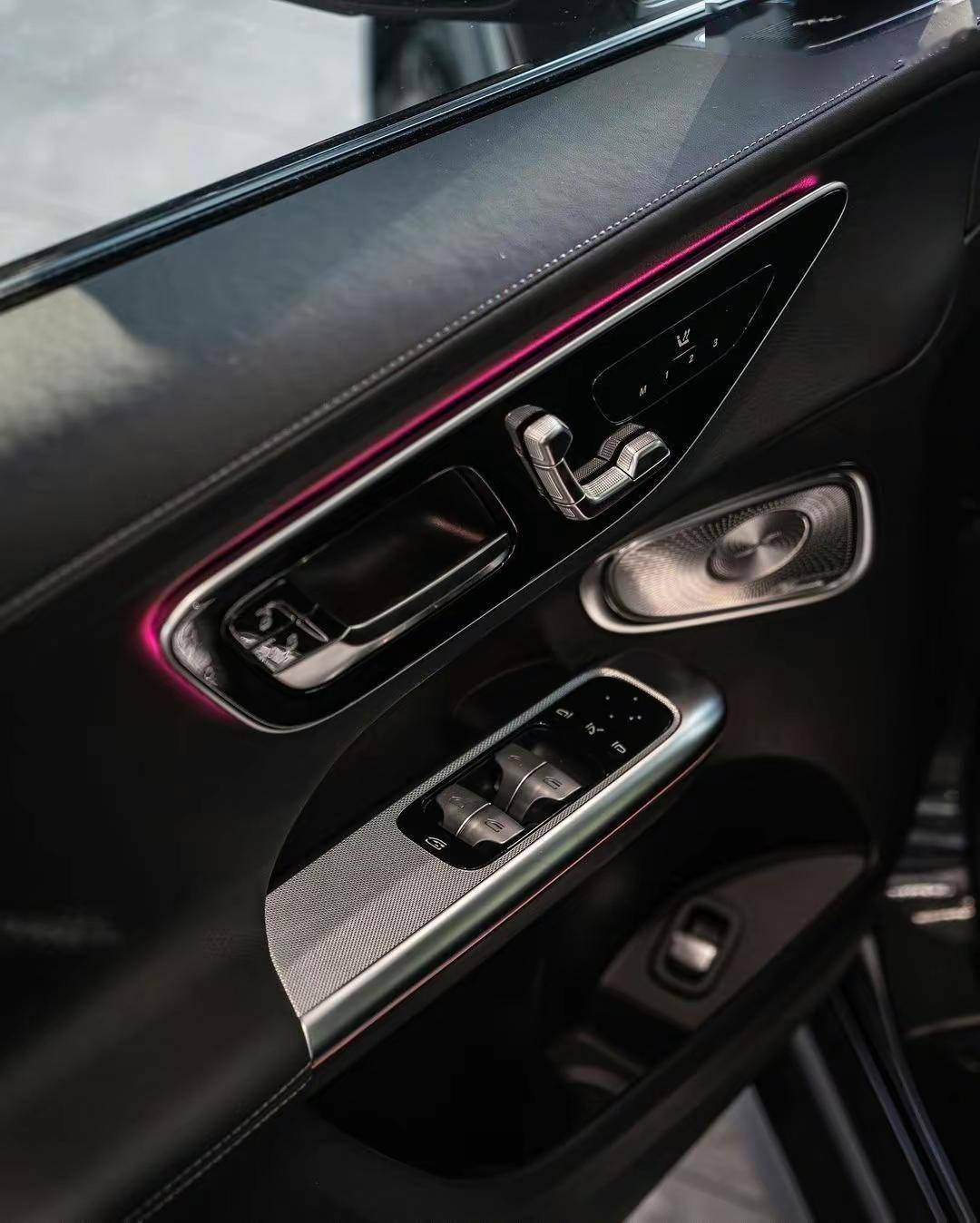 新版国产奔驰GLC配置曝光，优雅细腻，轴距接近宝马X5，预售40万_搜狐汽车_搜狐网