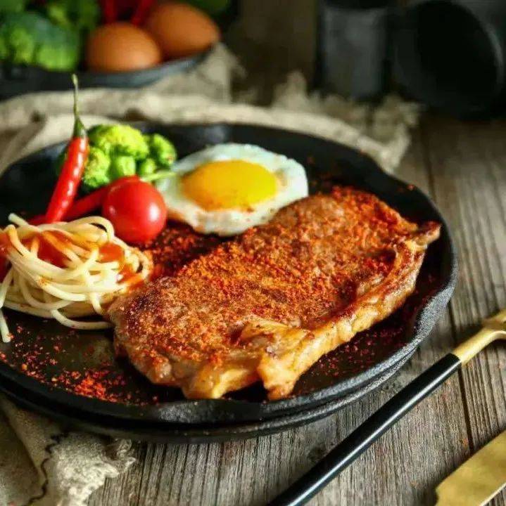 【拱墅万达·爱斯米牛排自助〡无需预约】69.9/79.9/89.9/139.9元享美味牛排自助套餐，享超多美食自助！_系列_食材_经典