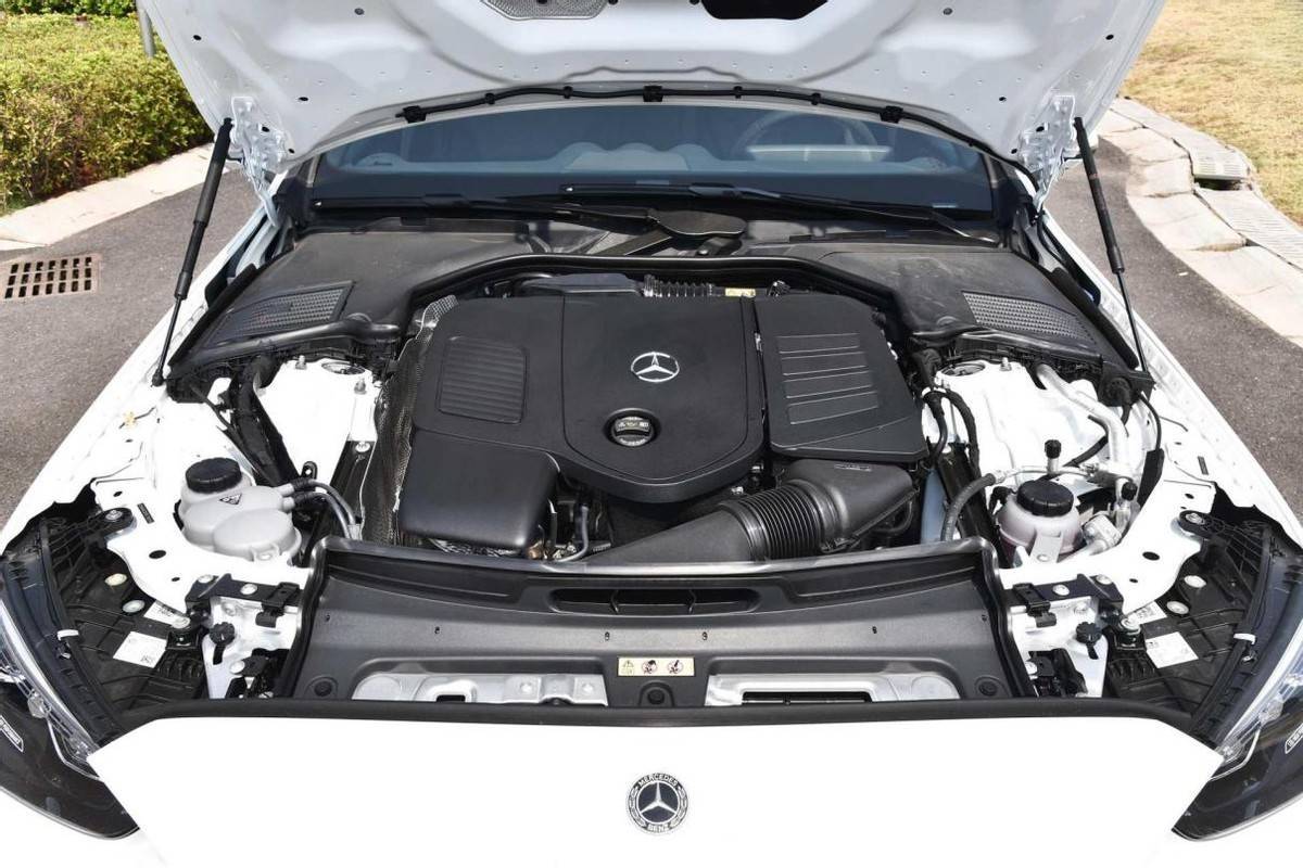 全系1.5T的奔驰C级又涨价了，内饰向S级看齐，轴距超2米9，值吗？_搜狐汽车_搜狐网