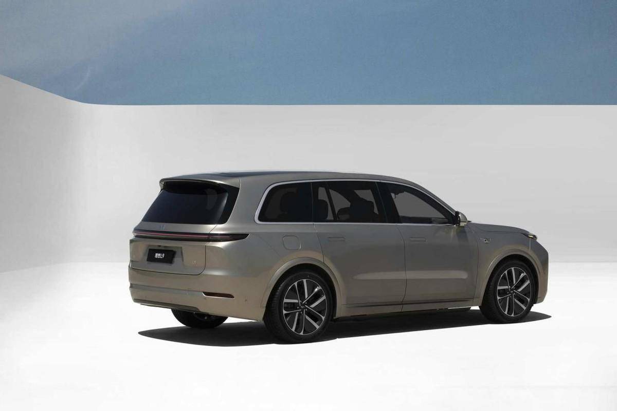 这下BBA有对手了，能与GLS“对话”的理想L9，30天大卖10123台_搜狐汽车_搜狐网