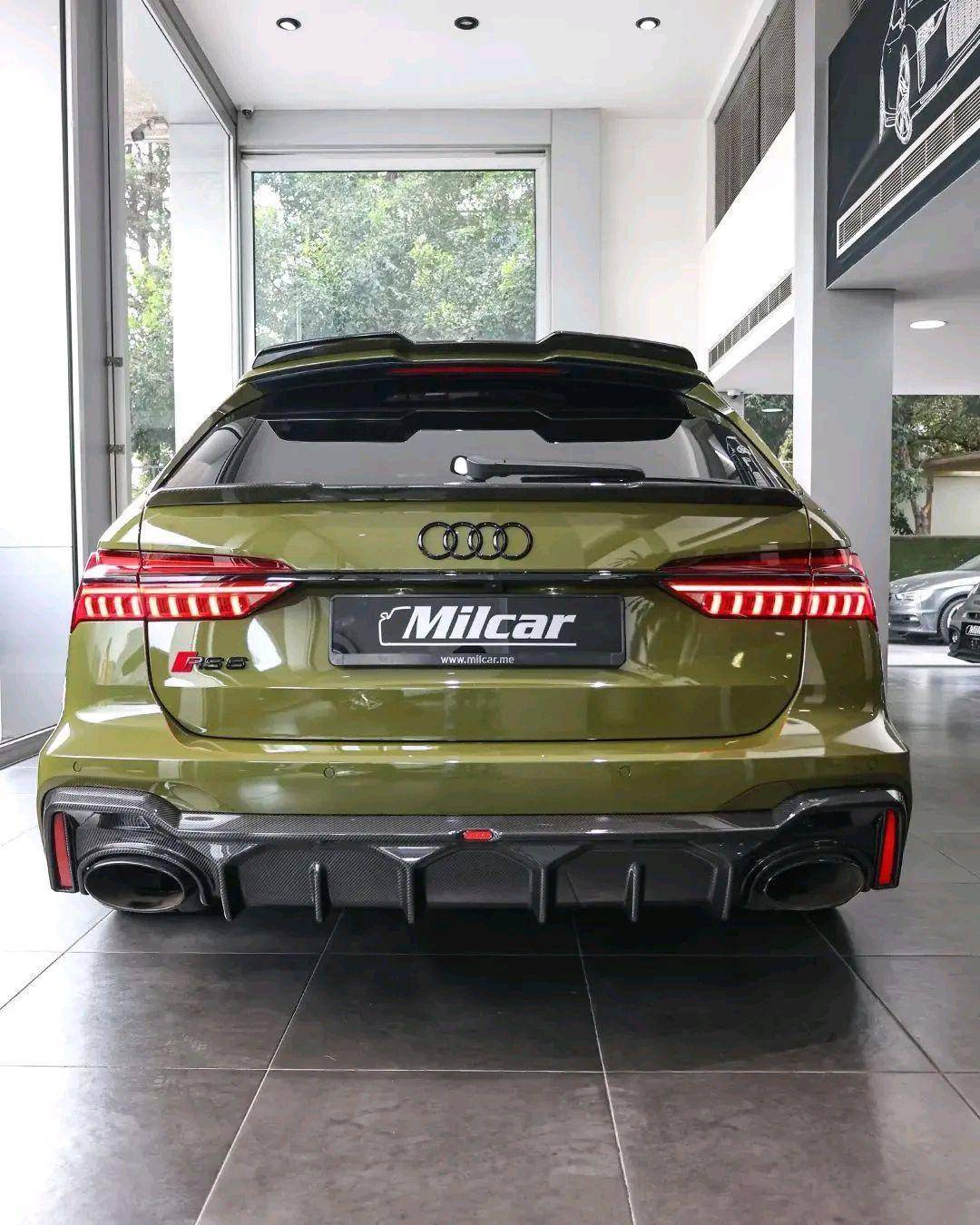 新版奥迪RS6曝光！4.0T+碳纤维套件，运动气势十足，竞争宝马M5_搜狐汽车_搜狐网