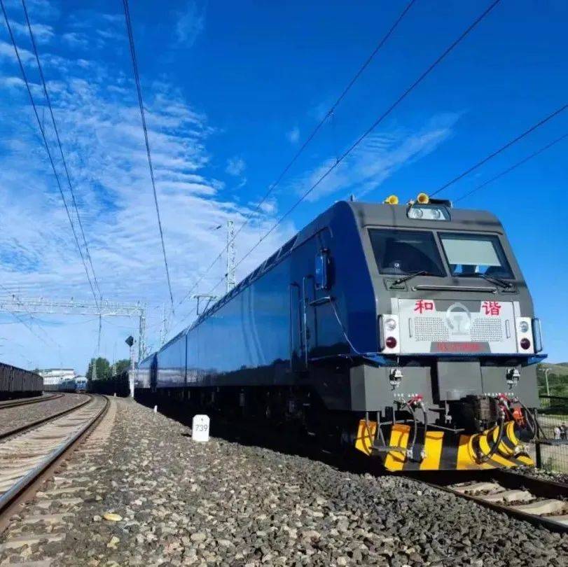 HXD3A型机车完成双机重联万吨牵引试验_重载_列车_货运