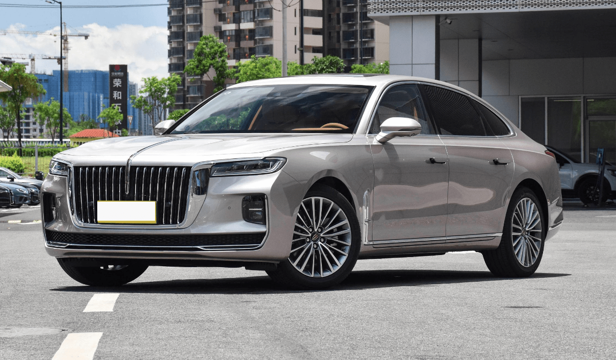 当红旗H9与奥迪A6L一起出现，国产和奥迪的差距立马出来了！_搜狐汽车_搜狐网