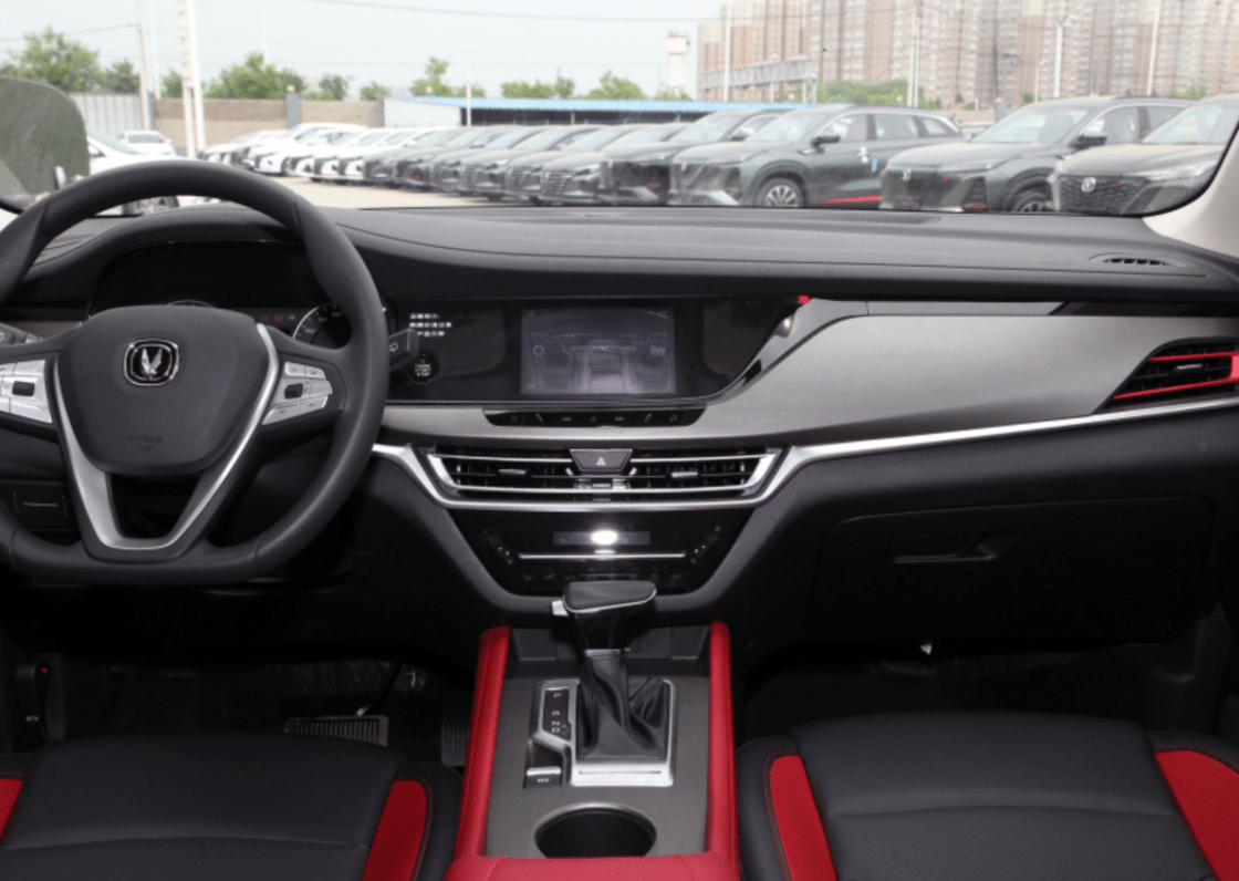 瑞虎5x PLUS和长安CS35 PLUS谁更“香”？全球品质，“智”胜一筹_搜狐汽车_搜狐网