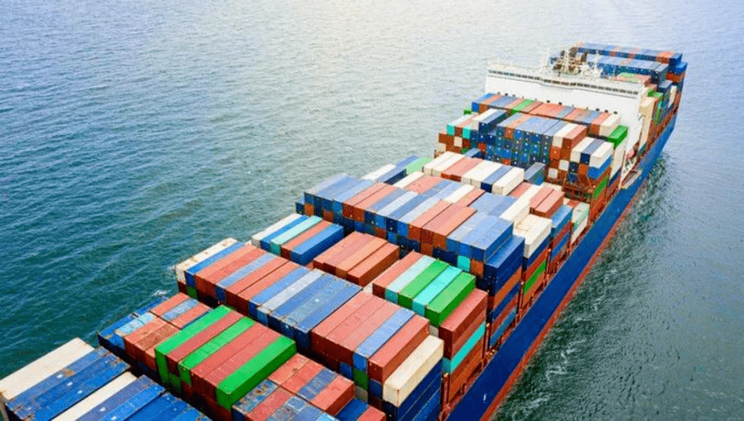 2万美元跌至2000美元！船公司开始拆船了！纺织外贸工厂还有订单吗？_运价_集装箱船_行情