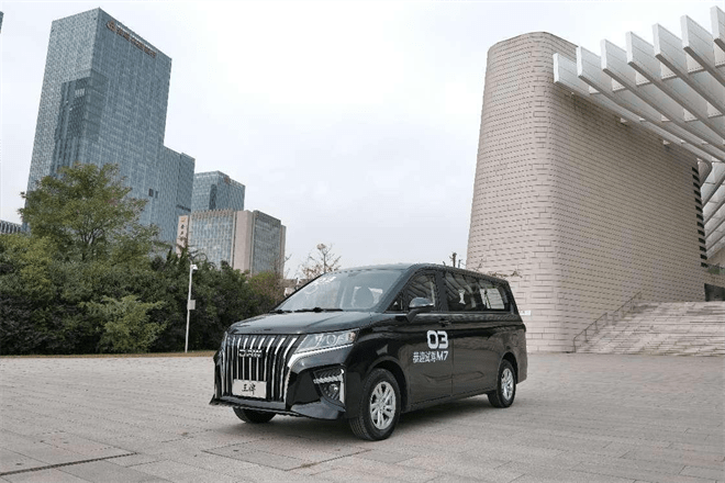 出行神器 好开不贵的王牌MPV领创“家商兼用”MPV市场新标杆_搜狐汽车_搜狐网