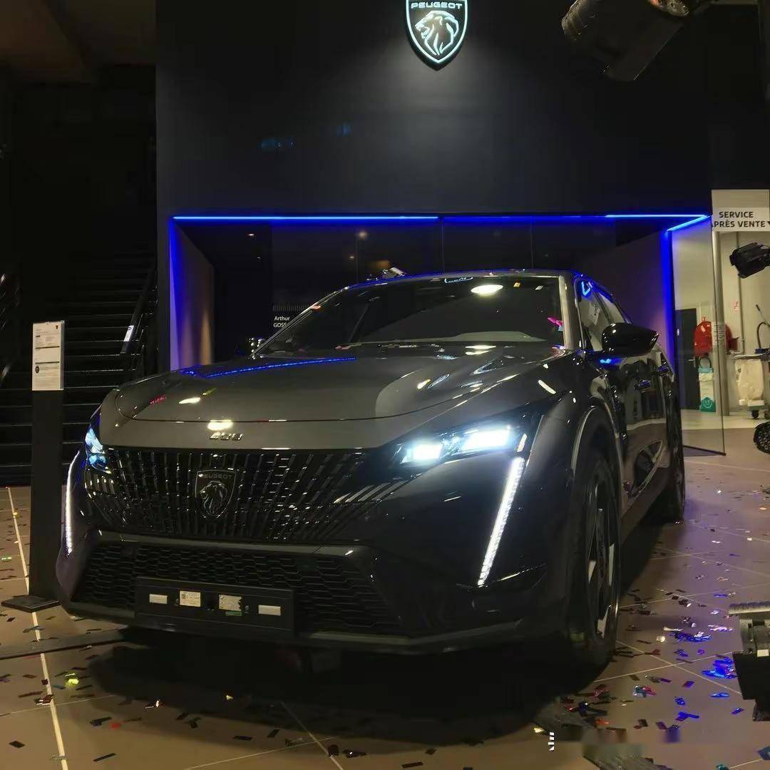 全新标致408X来了，黑武士涂装+1.6T引擎，大溜背造型时尚又霸气_搜狐汽车_搜狐网