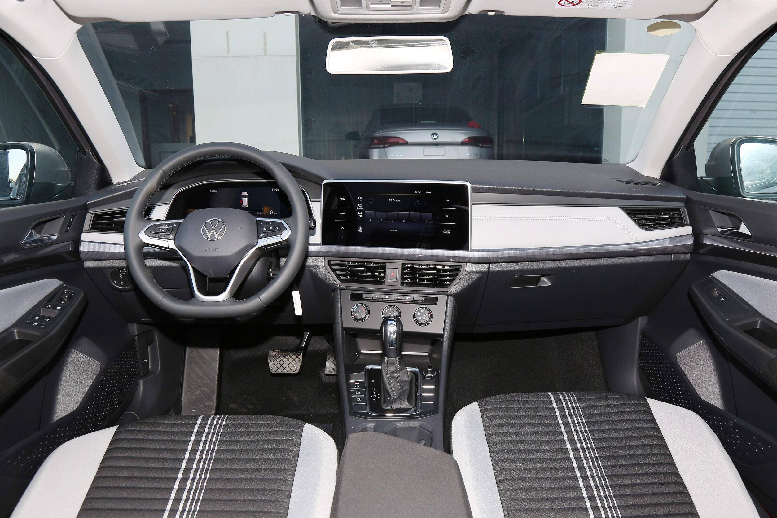 2023款大众宝来新车型上市！搭载1.5L+6AT，售价12.29万元_搜狐汽车_搜狐网