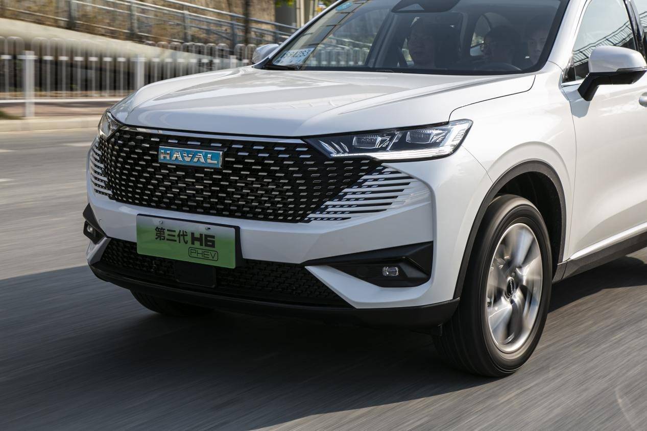 试驾哈弗H6 DHT-PHEV，15万插混SUV的新选择_搜狐汽车_搜狐网
