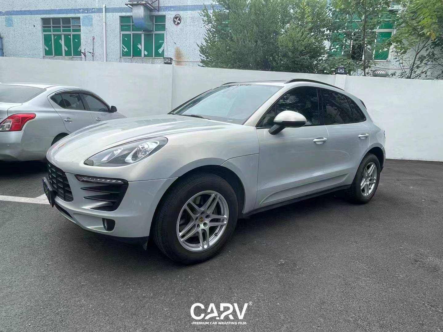 保时捷卡宴卡孚CARV改色膜白金月光石白，激发灵感与创意_搜狐汽车_搜狐网