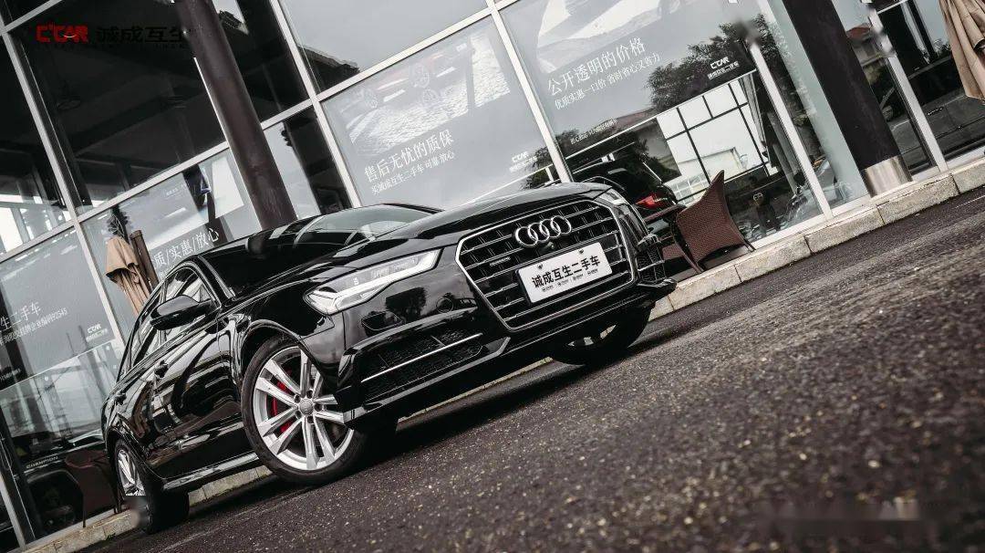 (最新到店)3.0T+V6，车长超5米，不到30万！【奥迪A6L 30周年年型 45TFSI quattro 运动型】_搜狐汽车_搜狐网
