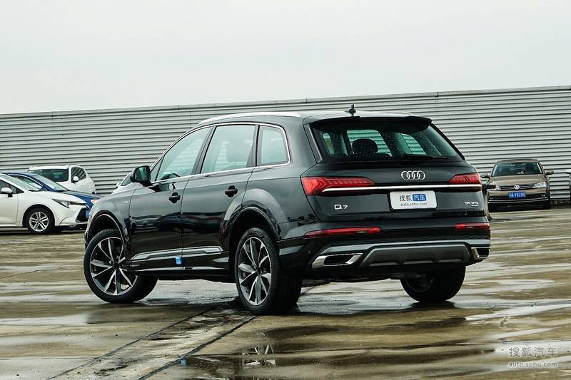 售价63.28-80.48万元 2023款奥迪Q7正式上市_搜狐汽车_搜狐网