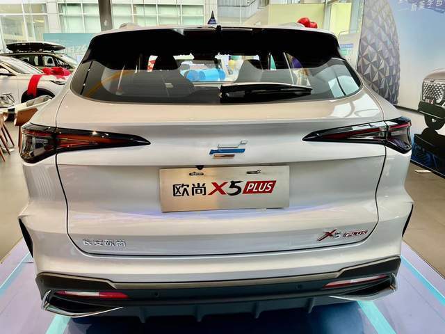 百公里加速仅需7.51秒，欧尚X5 PLUS智趣驾临，19日开启预售_搜狐汽车_搜狐网