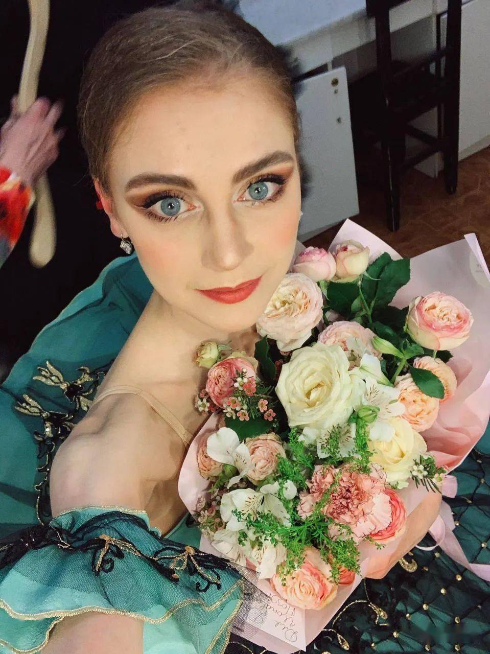 26岁的俄罗斯芭蕾小姐姐，真漂亮_诺娃_Ionova_Daria