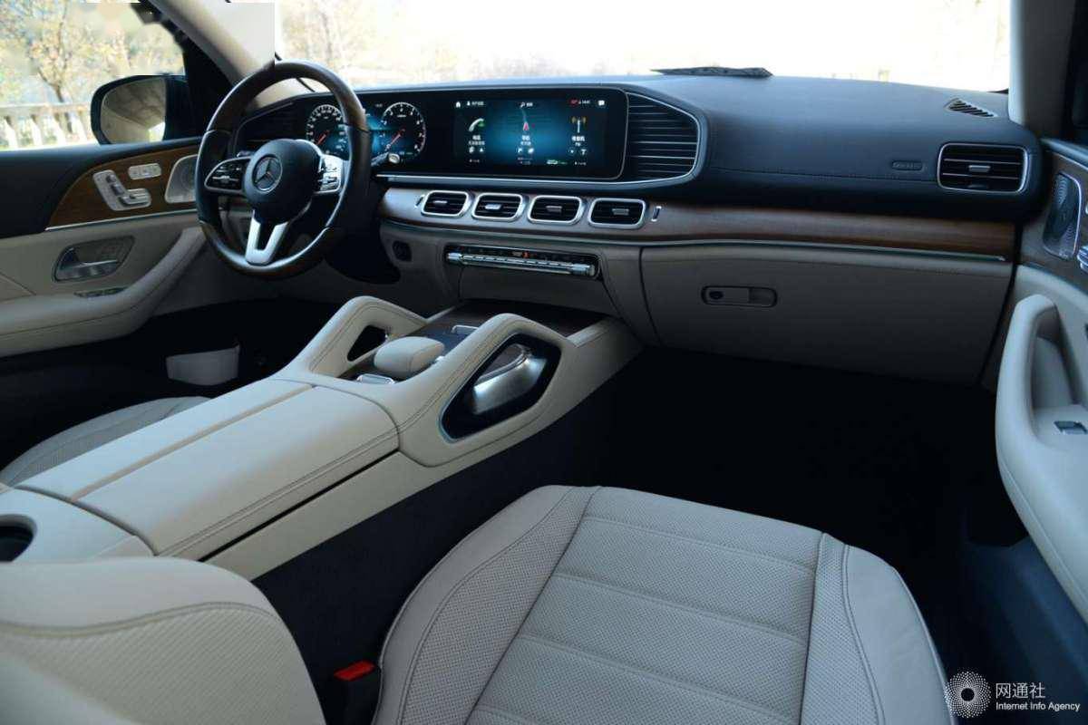 配置调整 奔驰新款GLS上市售108.30万元起_搜狐汽车_搜狐网