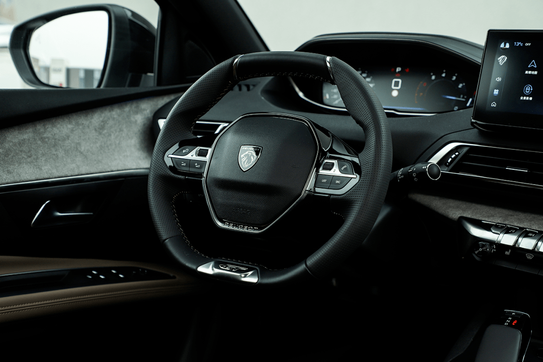 211马力+爱信8AT！不到18万买合资中型SUV！这才叫性价比！_搜狐汽车_搜狐网