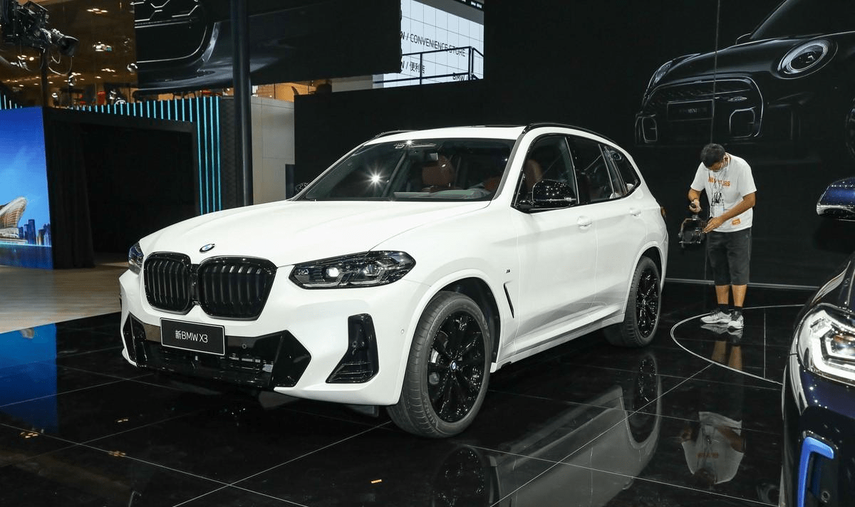 价格和宝马X3接近，40万预算，理想L8和宝马X3谁更值得一看？_搜狐汽车_搜狐网