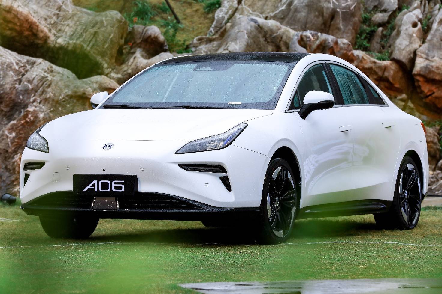 上市即交付！合创首款轿跑A06售价17.98万元_搜狐汽车_搜狐网