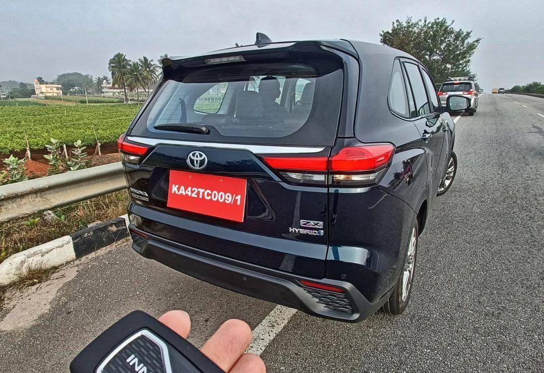 丰田家用MPV“新成员”亮相，气场超越GL6，2.0升成熟引擎，真大气_搜狐汽车_搜狐网