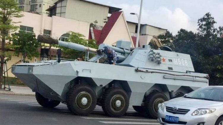 中国装备志——PLL09式122毫米轮式自行榴弹炮_装甲_车辆_配置