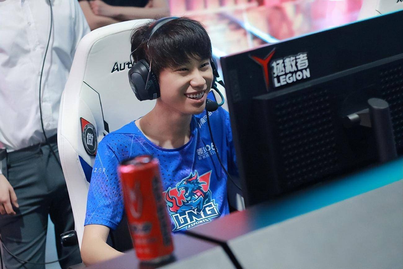 LOL：LNG战队官宣下路Light离队，WBG.Light或将连接？_选手_英雄联盟_峡谷