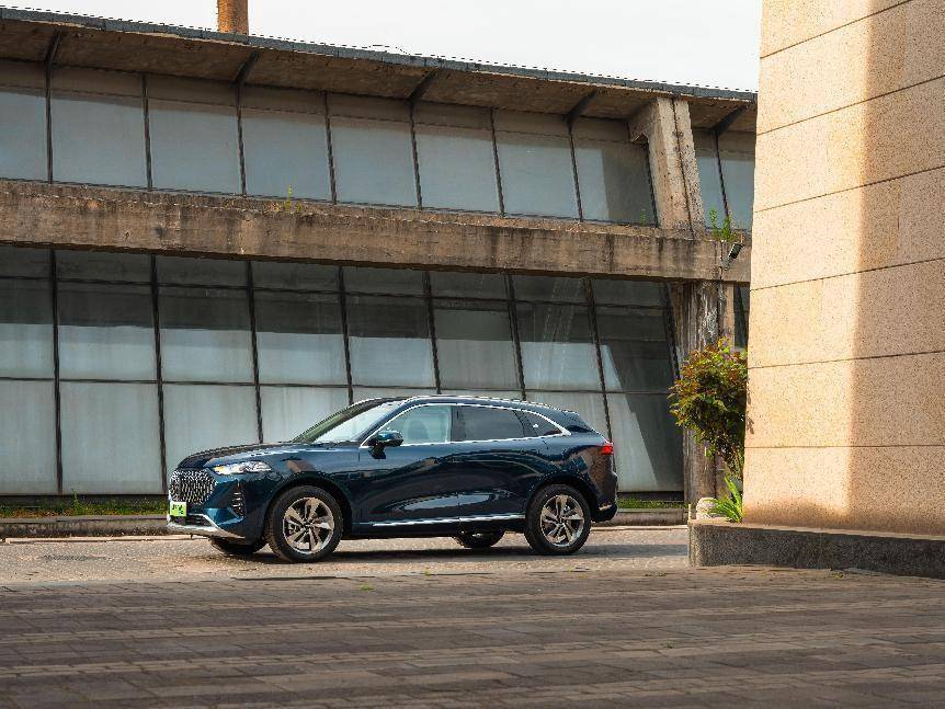 登陆欧洲剑指全球，摩卡DHT-PHEV比肩传统豪华BBA_搜狐汽车_搜狐网