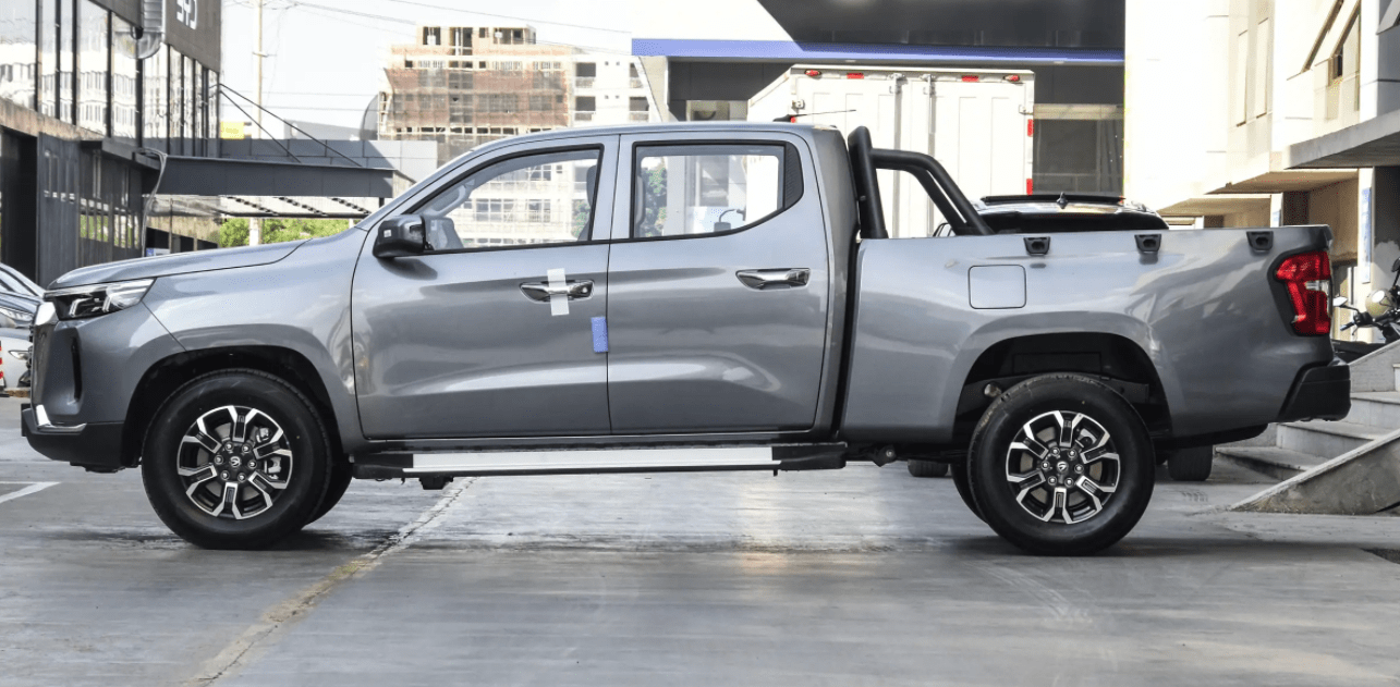 即将上市！不足10万却有2.0T，四驱底盘+轴距3180mm_搜狐汽车_搜狐网