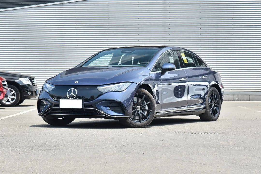 绕不开的纯电中大型豪华纯电轿车 首荐北京奔驰EQE 350先锋版_搜狐汽车_搜狐网