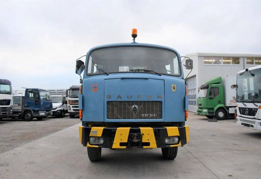 瑞士Saurer 5DF平头自卸车 圆润的欧洲卡车_搜狐汽车_搜狐网