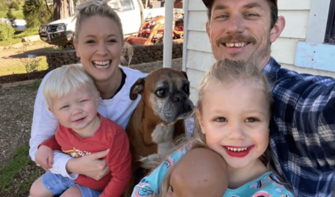 警惕！墨尔本妈妈一开始以为是头痛，没想到后果这么严重_Sneddon_疾病_多发性