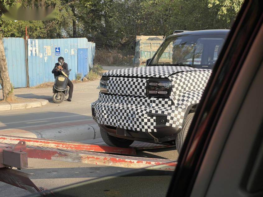 迷你“小G”/采用双门设计 宝骏KiWi纯电SUV谍照曝光_搜狐汽车_搜狐网