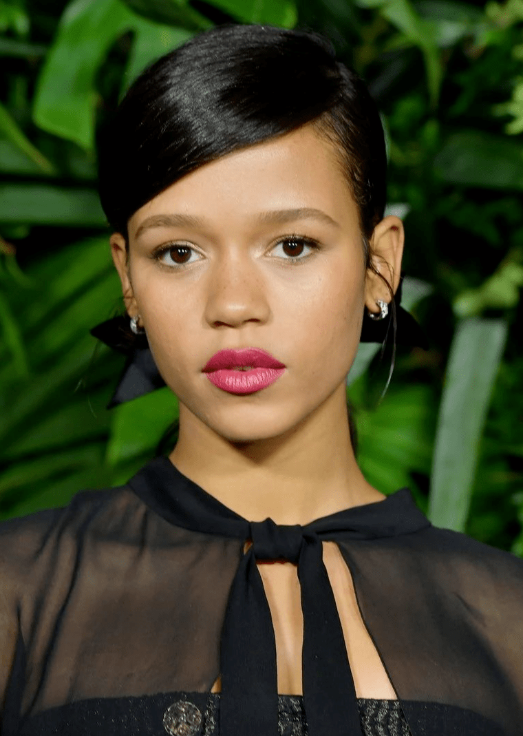 2023年，泰勒和嘎嘎谁会更红？_Jenna_Ortega_Taylor