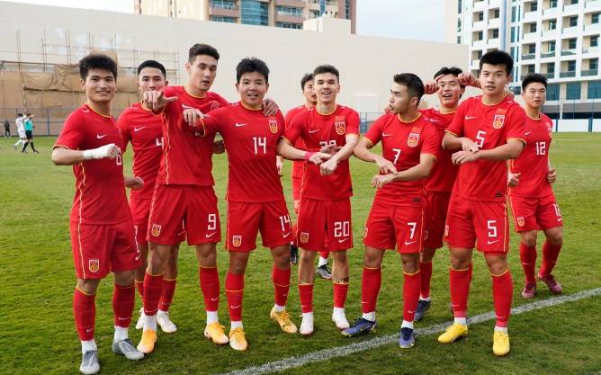 战平阿曼，U20国家队西亚拉练尚无胜场_热身赛_比赛_菲尔丁