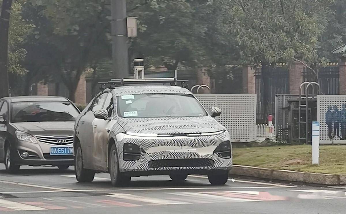 设计看齐P7，空间看齐Model Y，小鹏全新SUV谍照曝光，或命名为G7_搜狐汽车_搜狐网