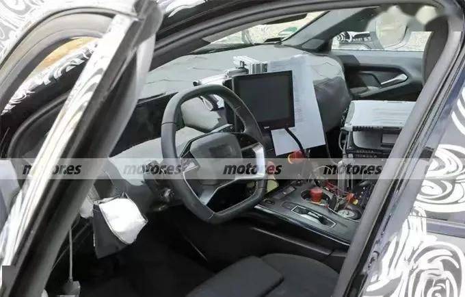 现款下降5万！2023款奥迪A4L伪装车曝光，配大众1.5T动力_搜狐汽车_搜狐网