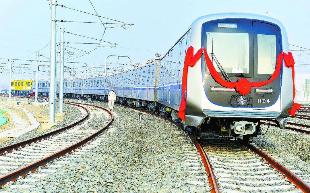 地铁11号线重要进展！这段年内通车！_东段_车站_工程