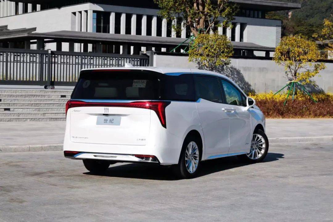 2.0T+9AT，旗舰MPV，提供4/6座，宜家宜商，只卖埃尔法一半价！_搜狐汽车_搜狐网