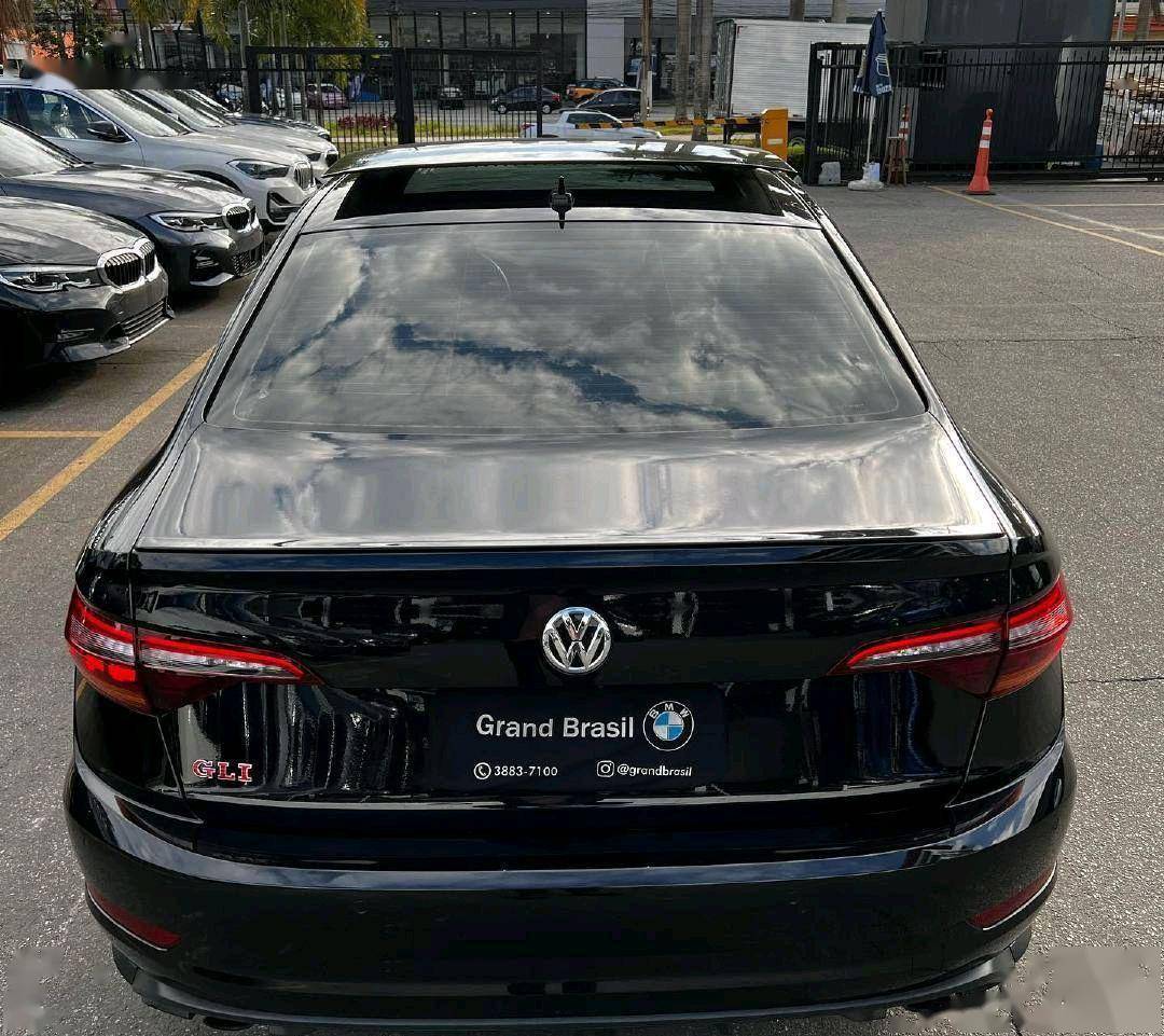 2023速腾“GLI”海外亮相，运动风十足，1.5T+8AT，尺寸超越思域_搜狐汽车_搜狐网