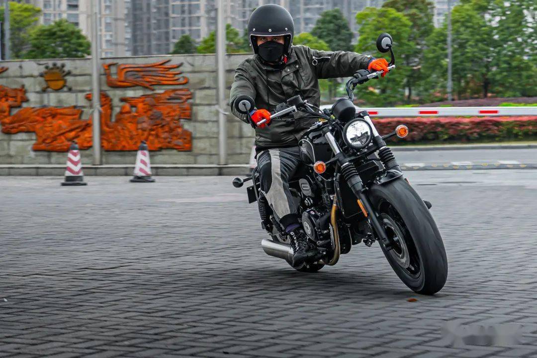 ¥26980元起！汉威雅痞系列新车Bob400正式发布，同场透露公升级新产品消息丨业界_搜狐汽车_搜狐网