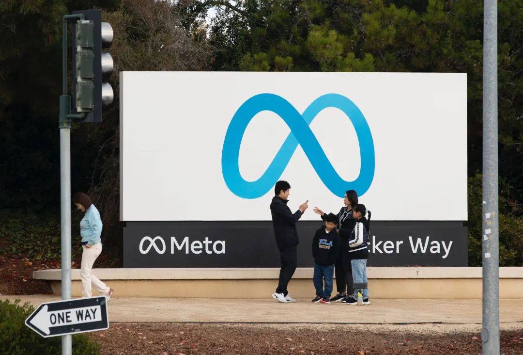 Meta入局来势汹涌 “生成式AI”引发技术争鸣_模型_语言_内容