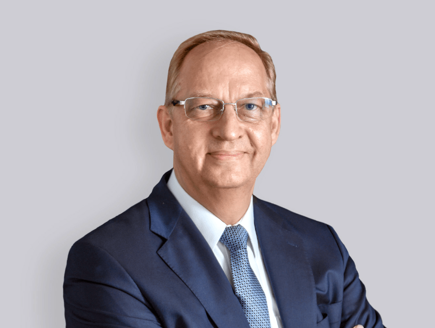 大众CARIAD人事大地震，换血能否解决大众“软件病”？_Dirk_架构_迪斯