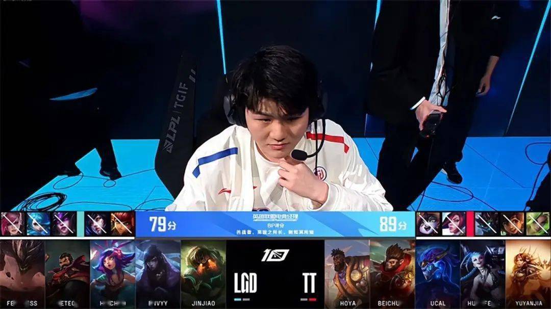 Huanfeng回归首发不负众望主导团战，TT 2-1战胜LGD_妮蔻_金克丝_猴子