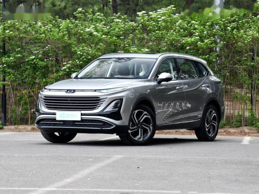 一汽奔腾全新SUV——T90将于6月18日正式上市 定位紧凑型SUV_搜狐汽车_搜狐网