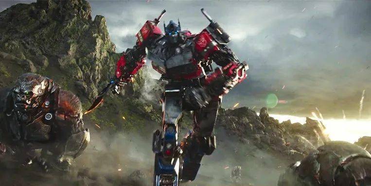 《变形金刚7》到底有多强？_大黄蜂_擎天柱_阵营