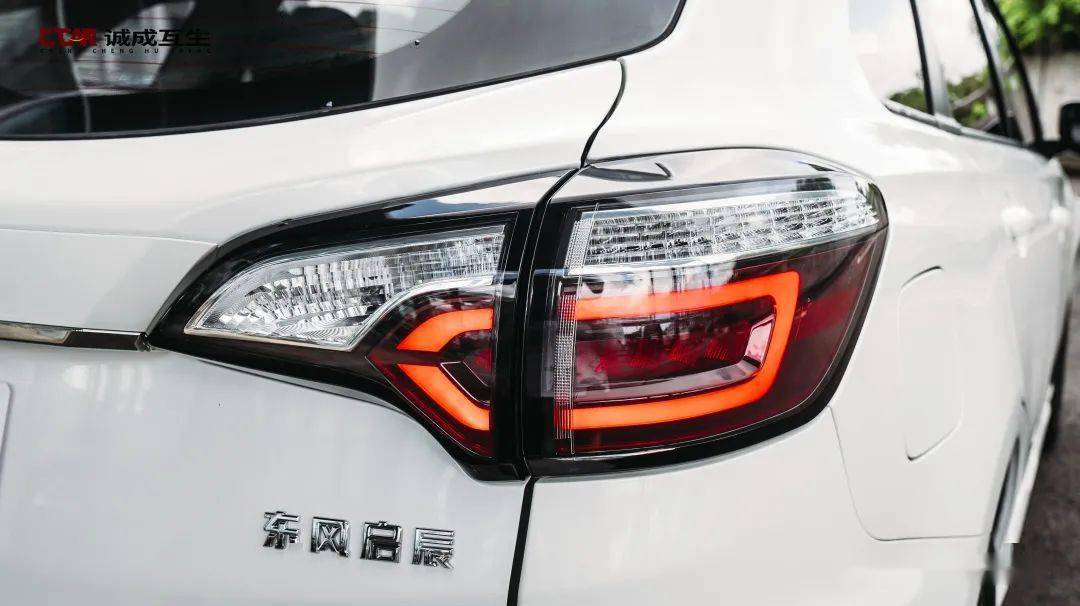 一辆生活感超强的SUV，5万多！【启辰T70 2.0L CVT睿享版 国VI】_搜狐汽车_搜狐网