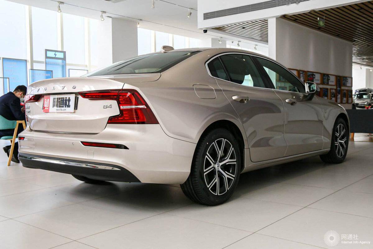 沃尔沃新款S60上市 售30.69万-46.19万元_搜狐汽车_搜狐网
