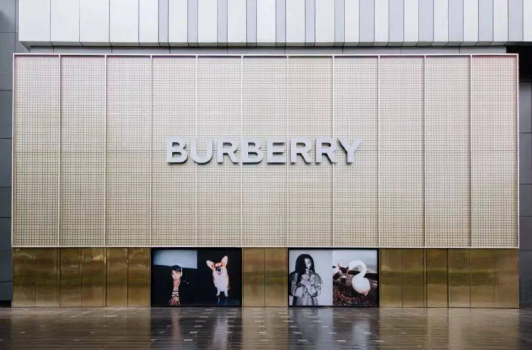 近两年仅开2家新店，是什么撑起了Burberry中国业绩？_门店_市场_品牌