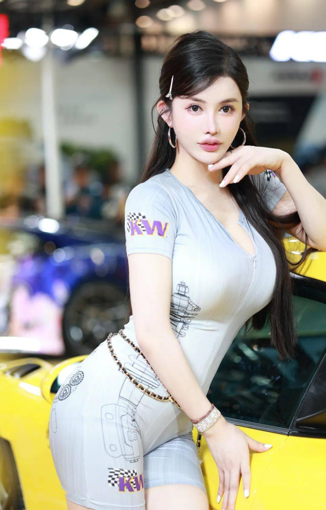 2023 GT Show展位上那些美丽的模特小姐姐！_搜狐汽车_搜狐网